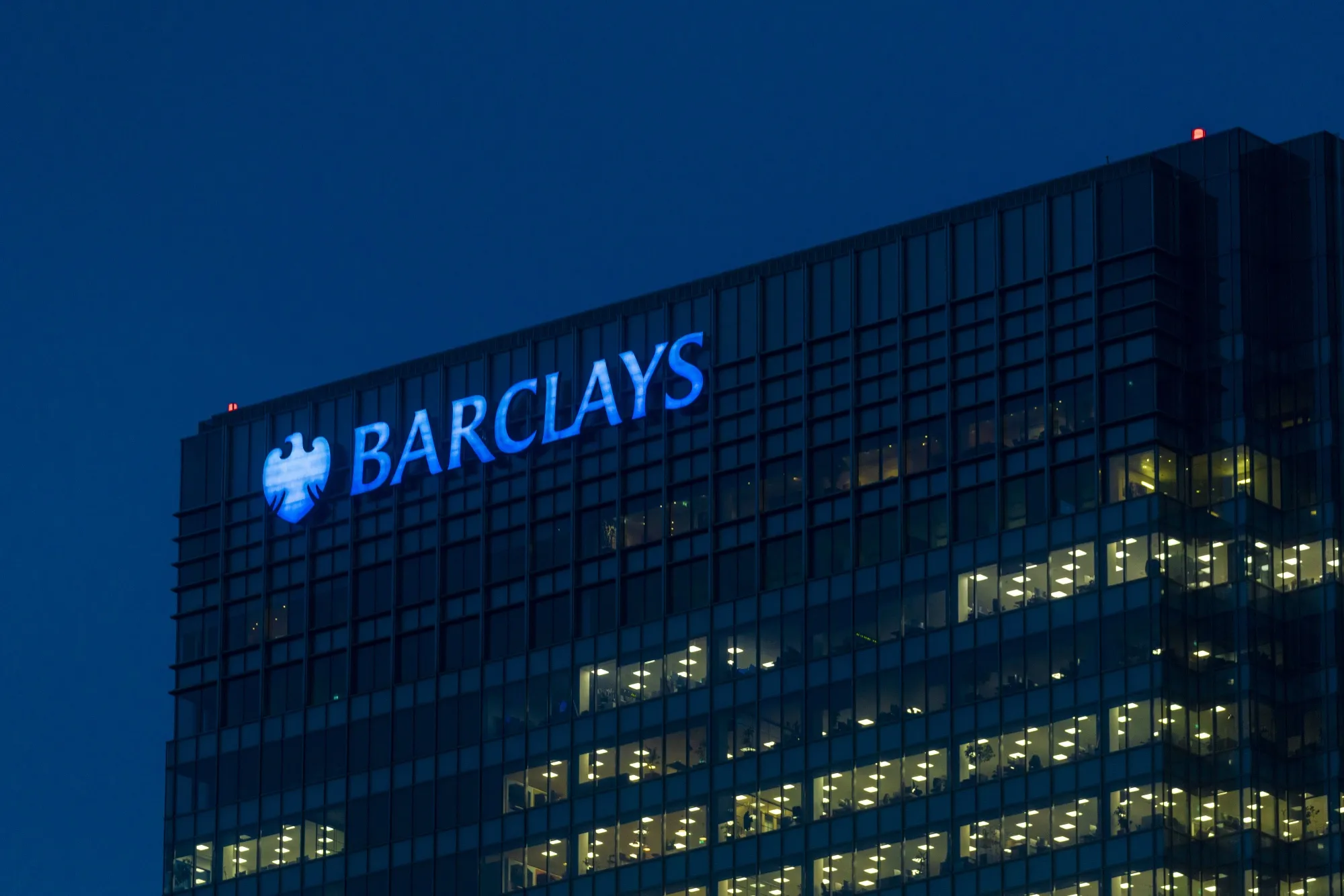 Barclays Hands £50 Million of Stock Awards to Staffers - Bloomberg