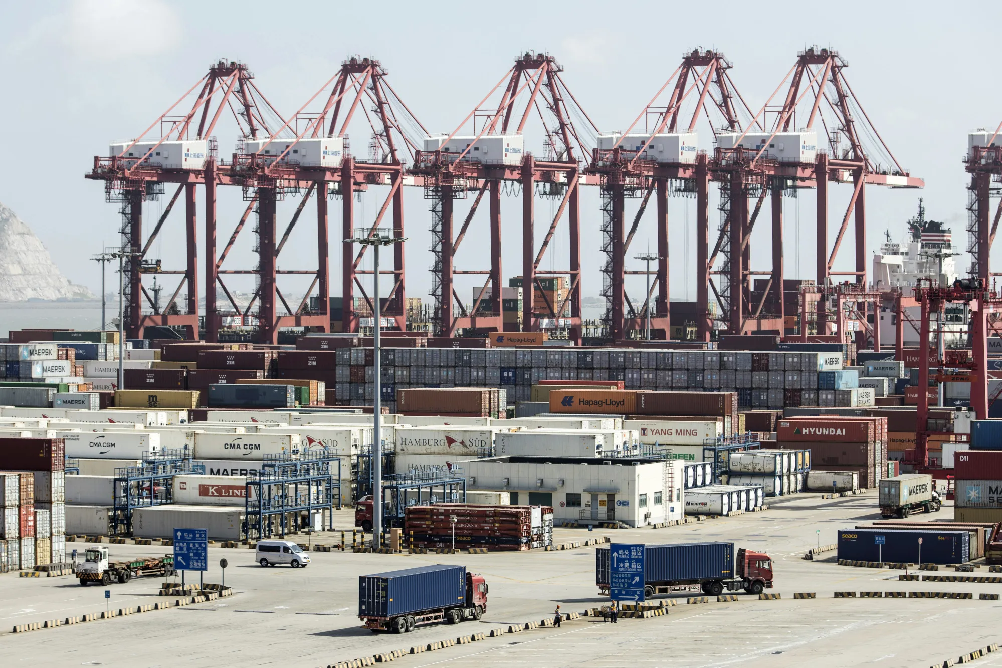 China's Trade Surplus With U.S. in August Reaches Record - Bloomberg