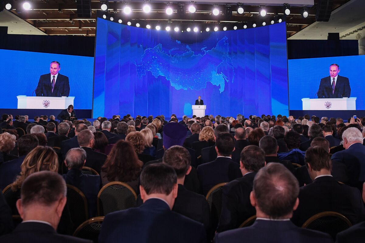 Putin Shows Off New Nuclear Weapons, Warns West to ‘Listen’ - Bloomberg