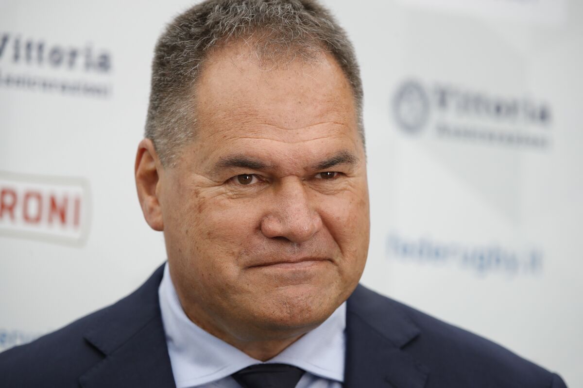 New Zealand Rugby Names Dave Rennie as All Blacks Coach - Bloomberg