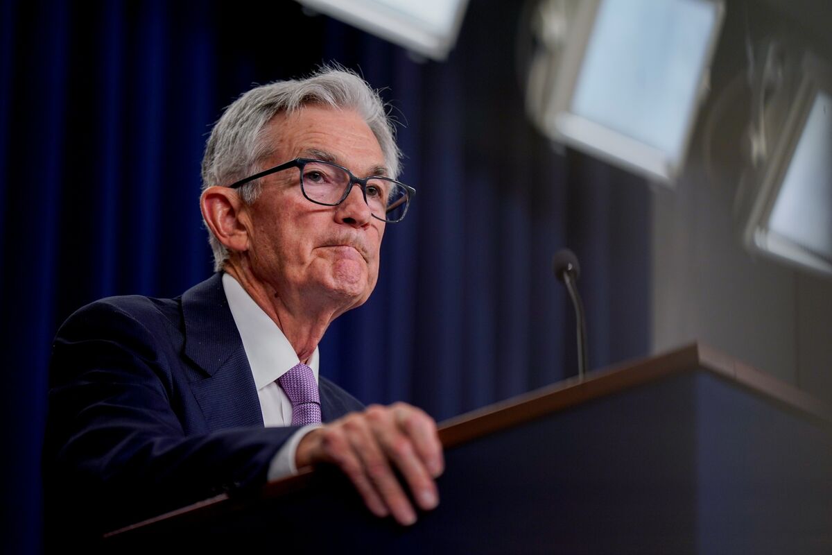 FOMC、0.25ポイント利下げを決定－政策金利4.5～4.75％に - Bloomberg