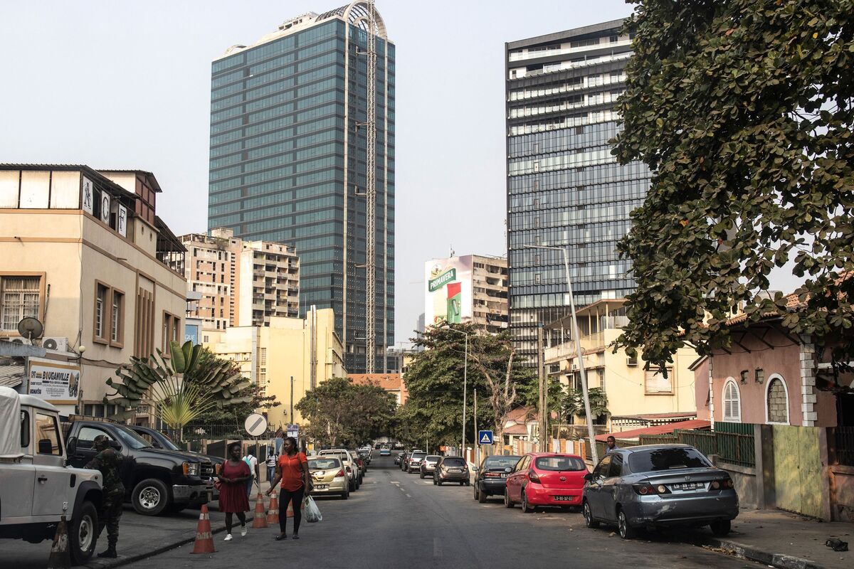 Angola Central Bank May Cut Interest Rate as Inflation Slows - Bloomberg