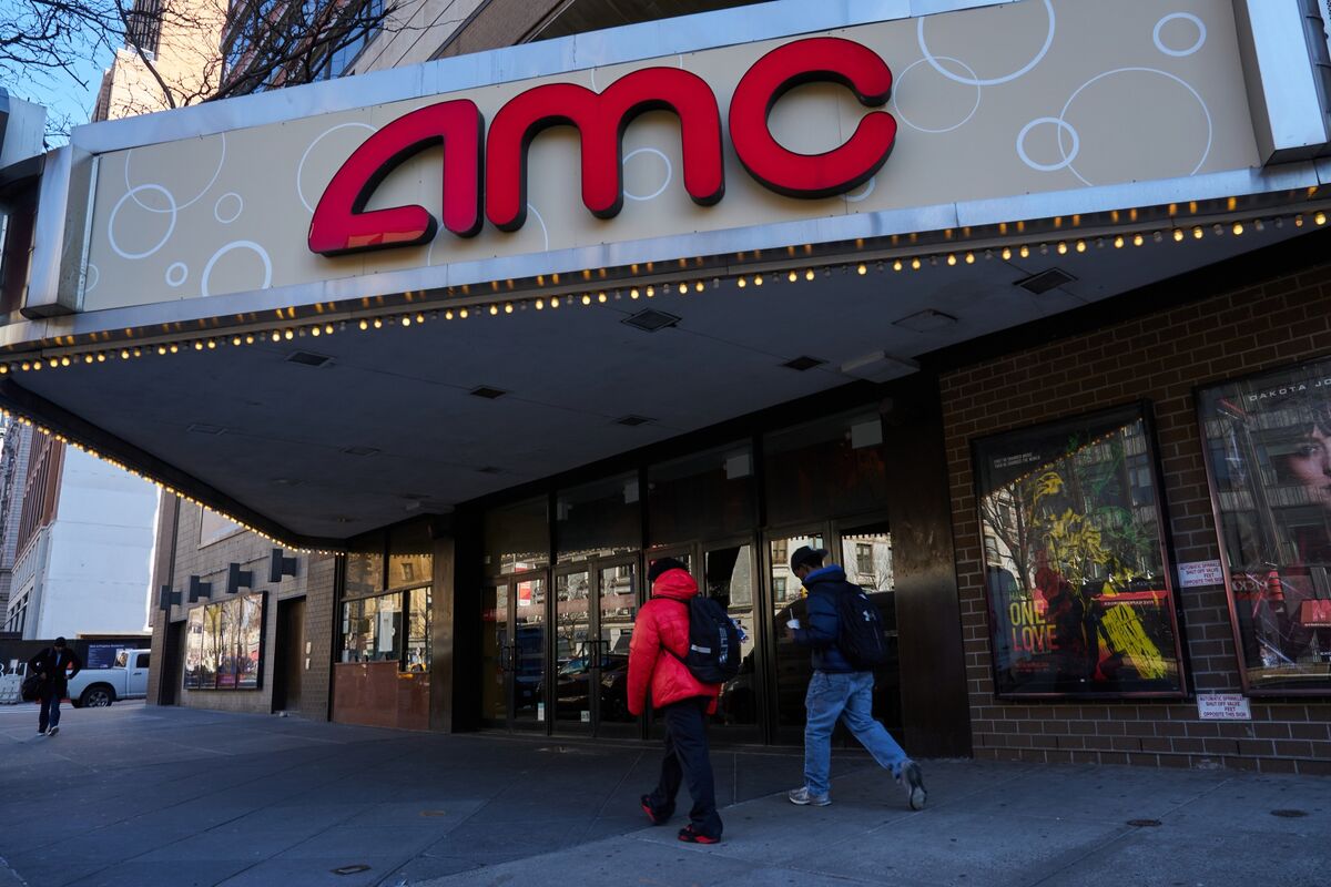 AMC Cinema Lenders Pitch Debt Extension to Troubled Movie Chain - Bloomberg