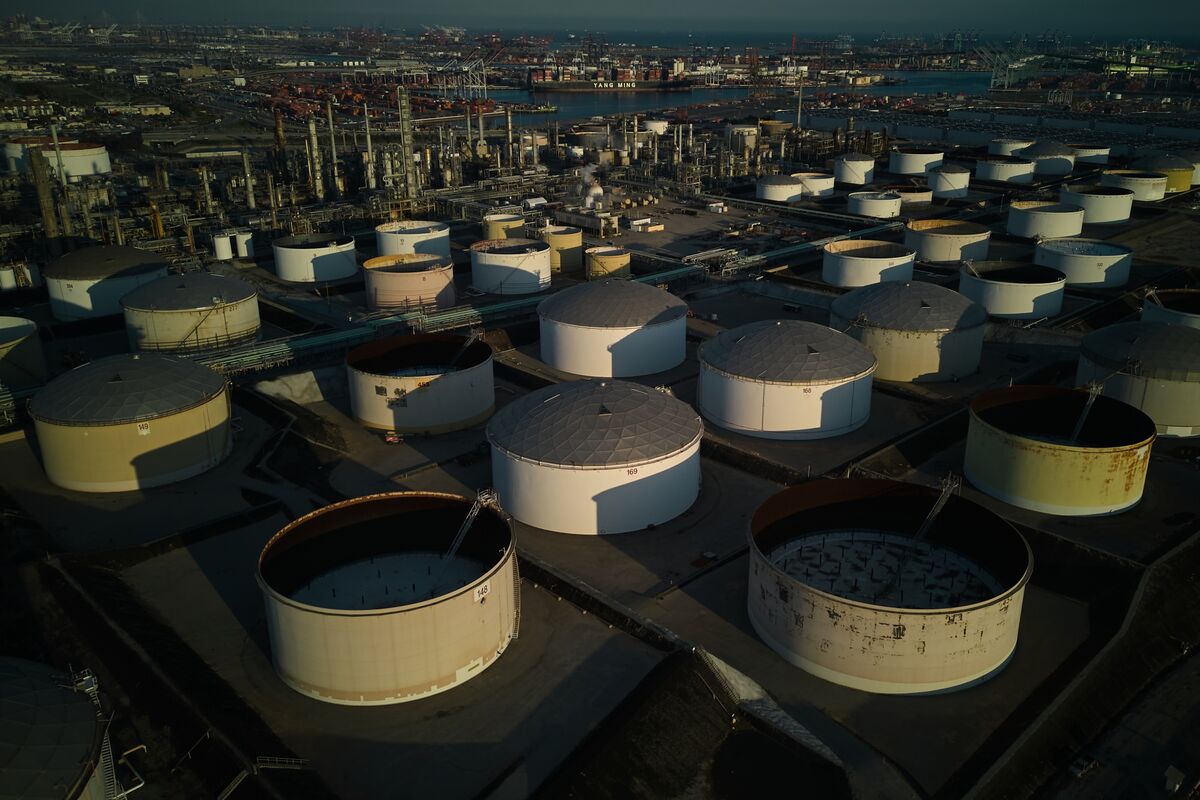 Latest Oil, Prices Market News and Analysis for June 5 - Bloomberg