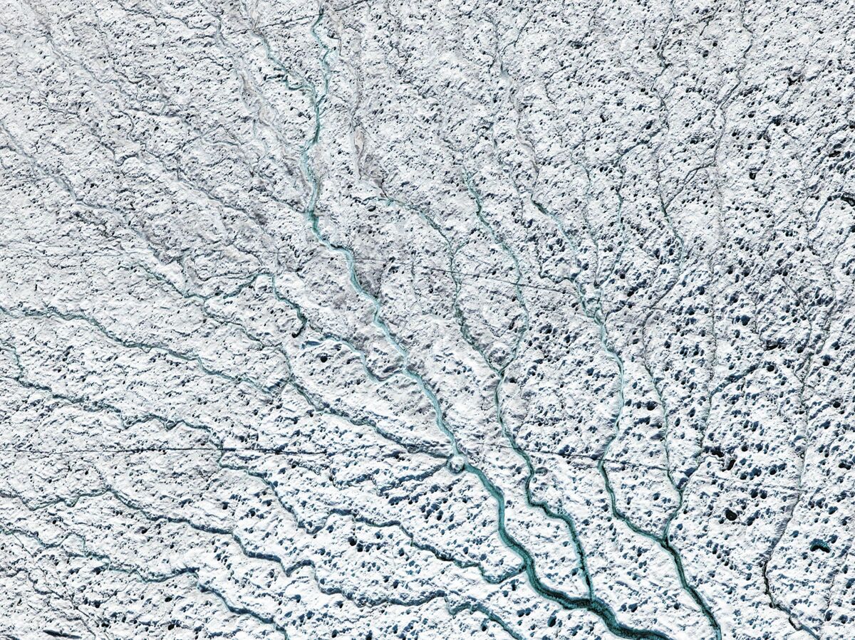 Stunning Photos of the Arctic Circle's Melting Ice Terrain - Bloomberg