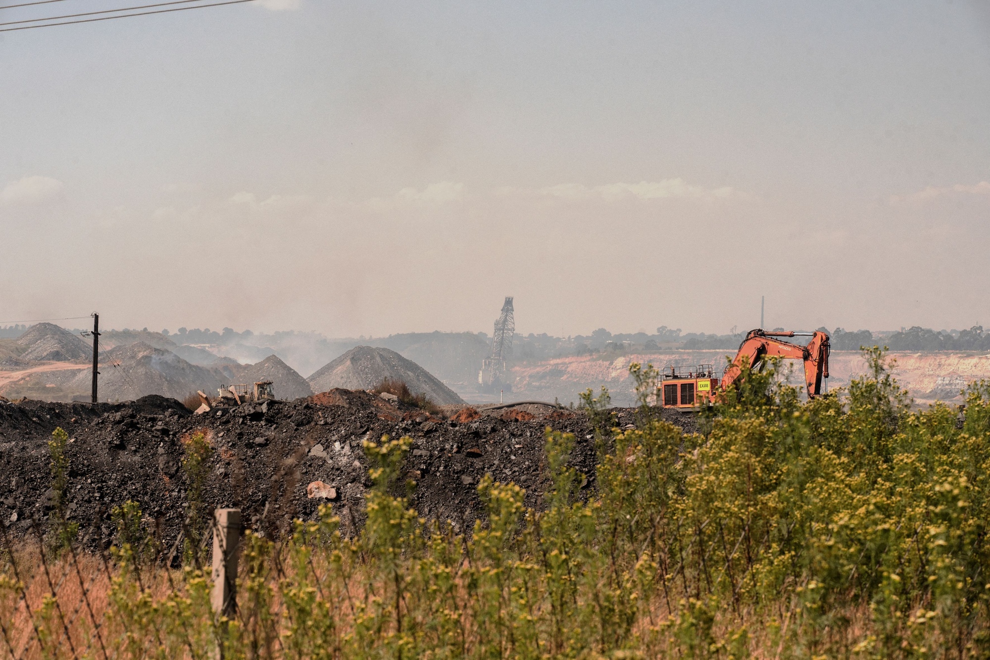 Anglo Coal Spinoff Gets Boost From Climate-Conscious Investors - Bloomberg