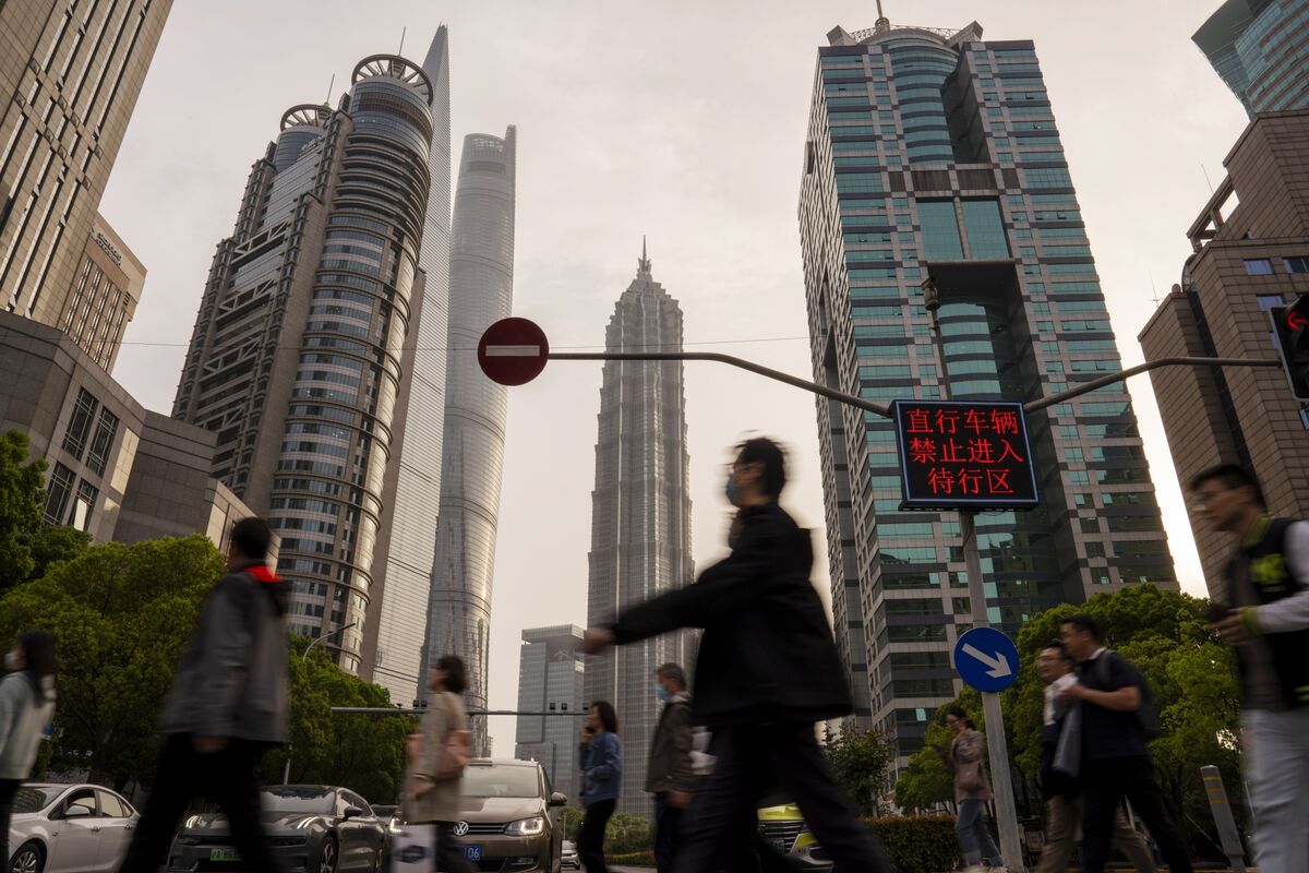 China Services Grow to Strongest in 10 Months Pointing to Economy ...