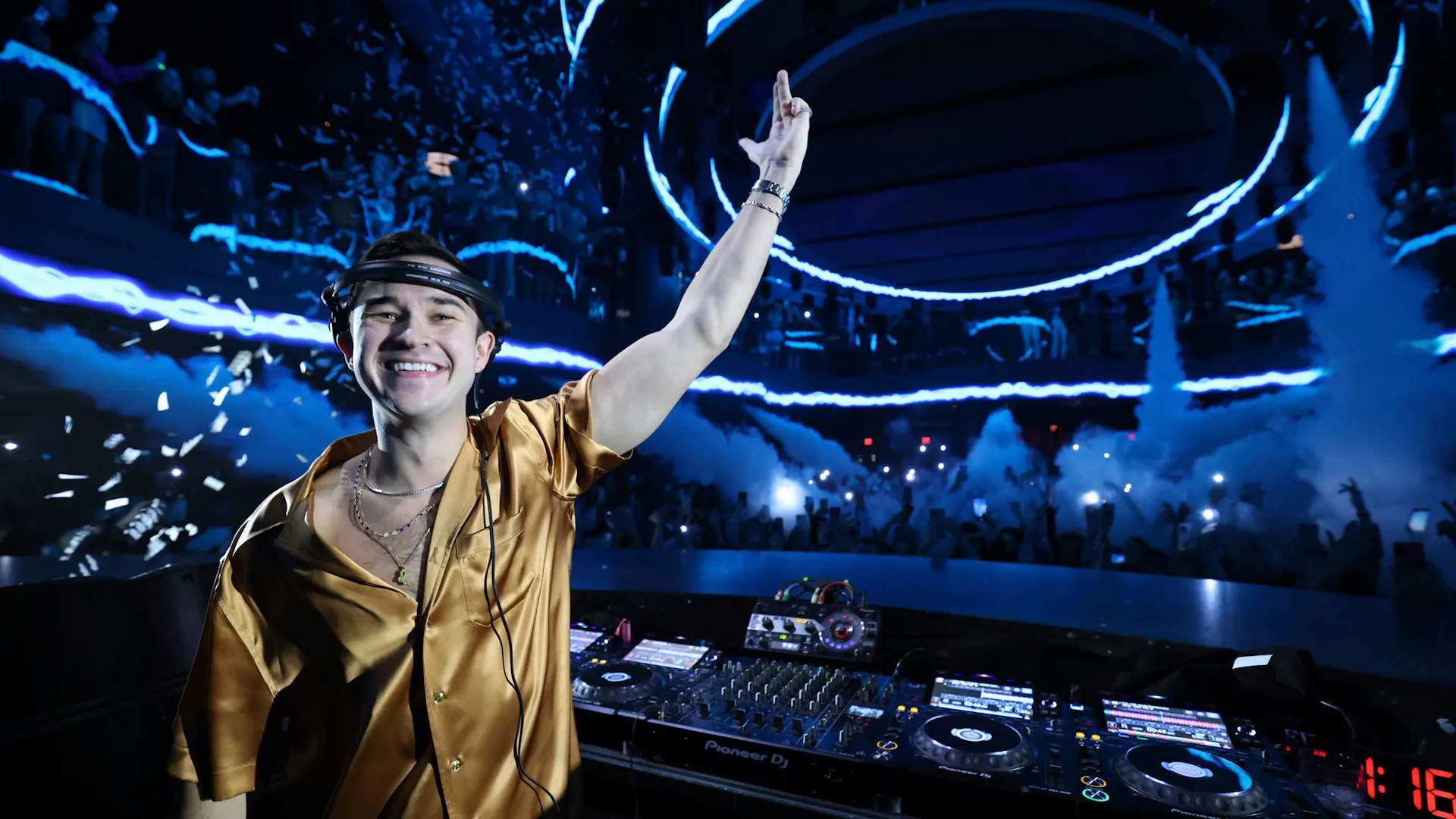 Watch DJ John Summit to Launch 'Experts Only' Festival in NYC - Bloomberg