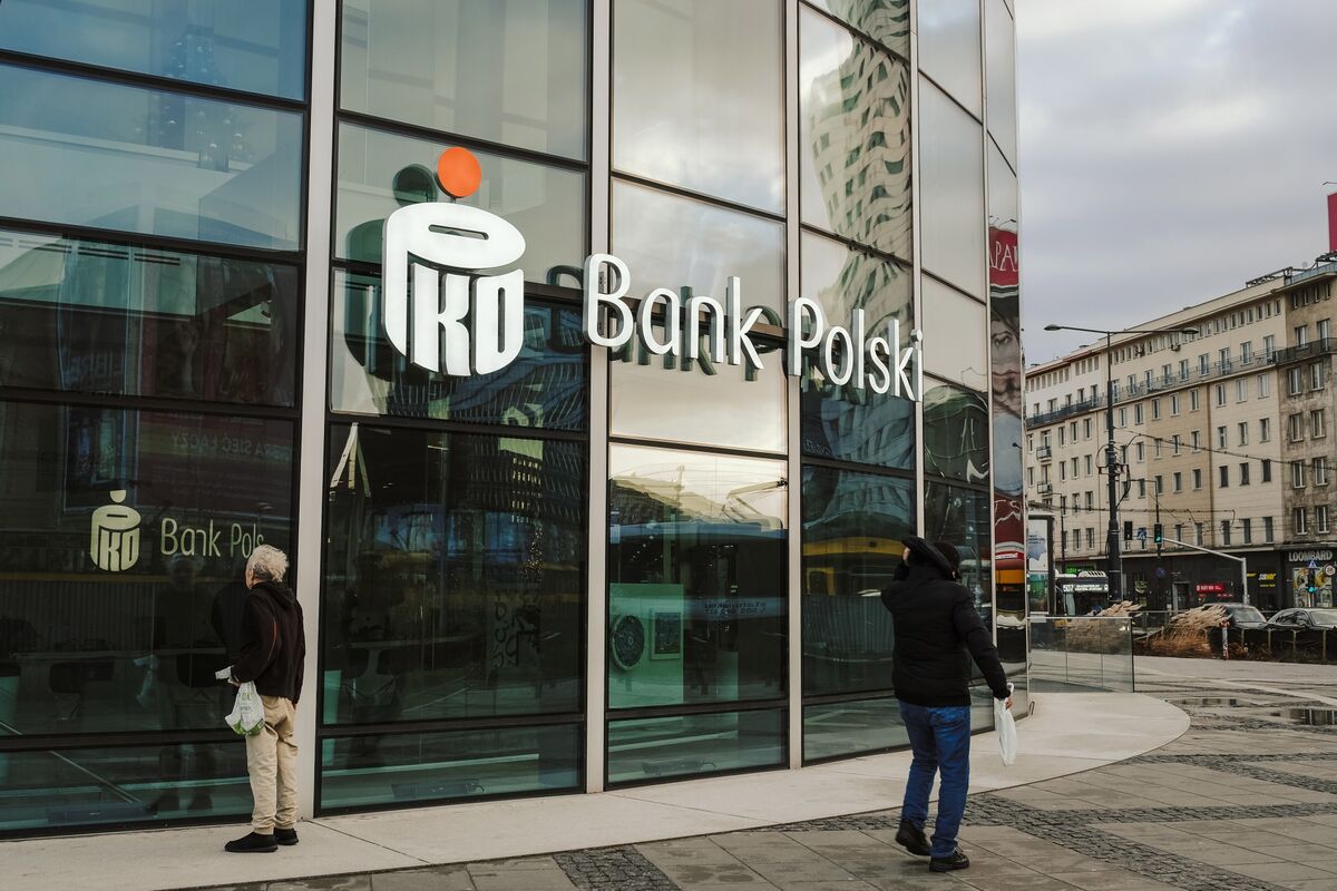 Poland’s Top Bank PKO Plans to Maintain Record Profitability in New ...