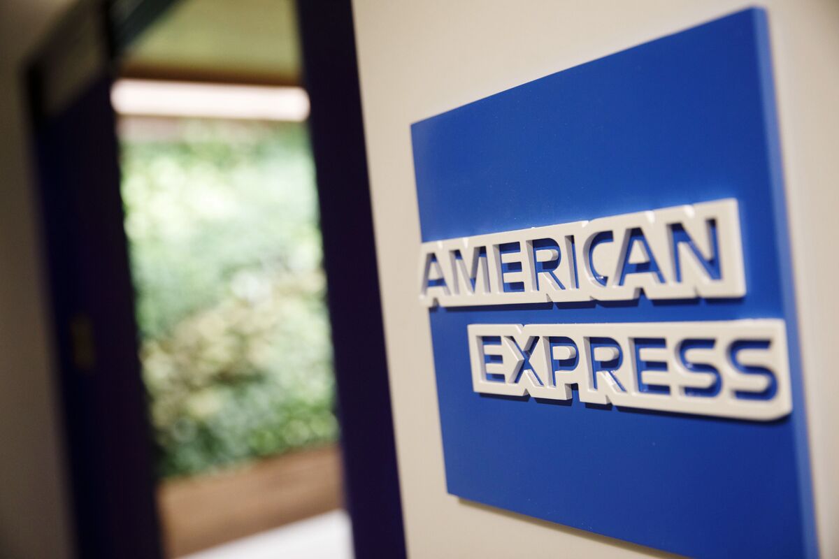 AmEx Pledges Net Zero by 2035, Pushes Suppliers to Set Targets - Bloomberg