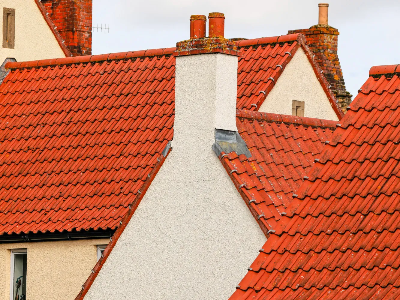 Europe’s Largest Brickmaker Makes €600 Million Bet on Roof Renovations ...