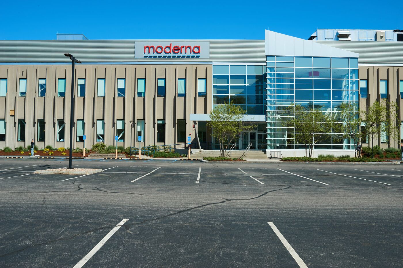 SHOCK: After “hot-trend” covid-19 vaccine, Moderna’s Next Act is ...