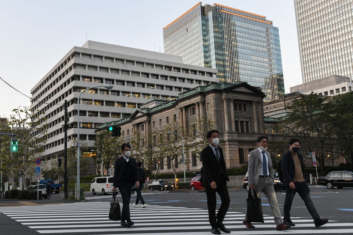 BOJ Announces More Unscheduled Bond Purchases to Cap Yields - Bloomberg