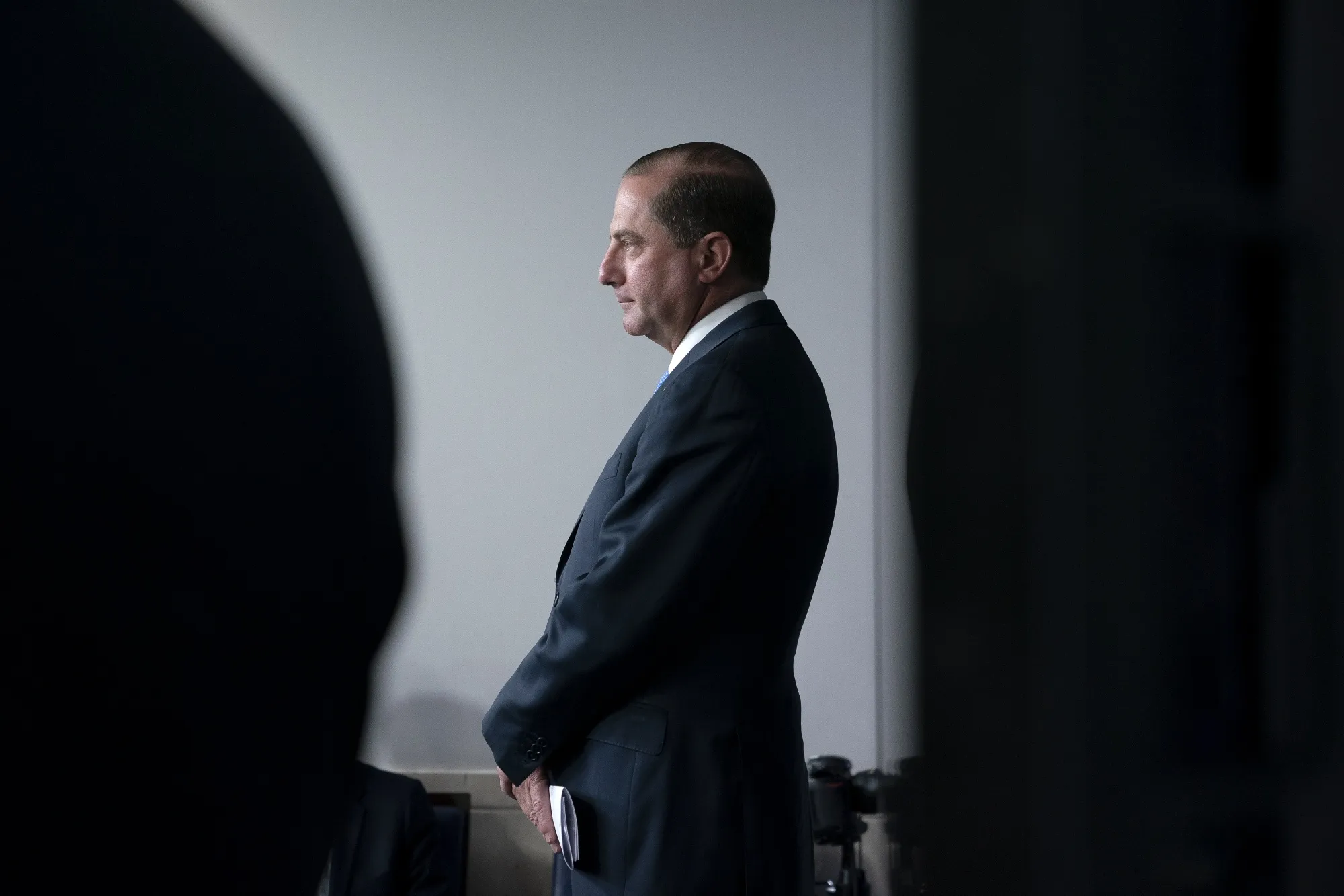Former FDA Head Calls Azar’s Rule-Making Move a ‘Distraction’ - Bloomberg