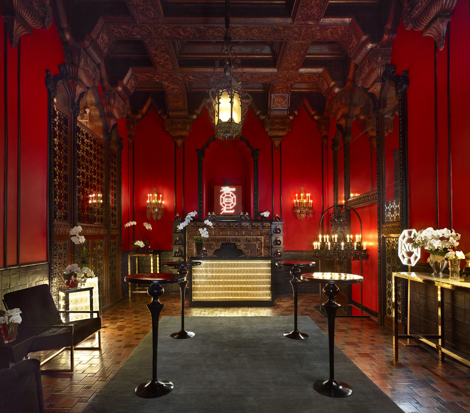 A Peek Inside the VIP Speakeasy Lounge at the 2023 Tony Awards - Bloomberg