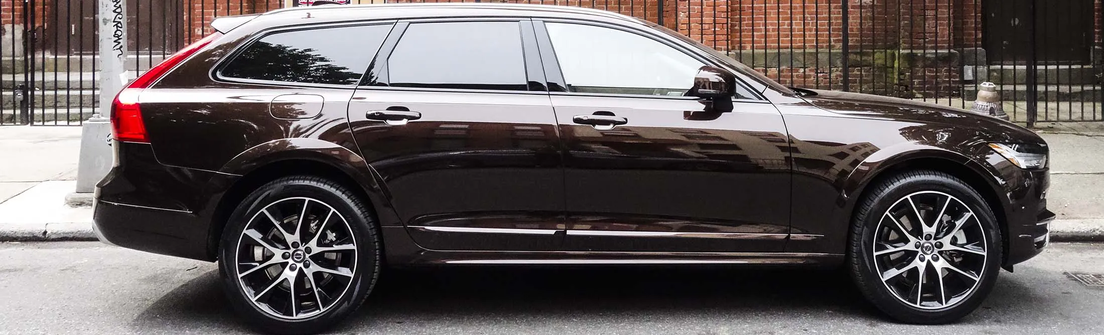 Volvo V90 Review