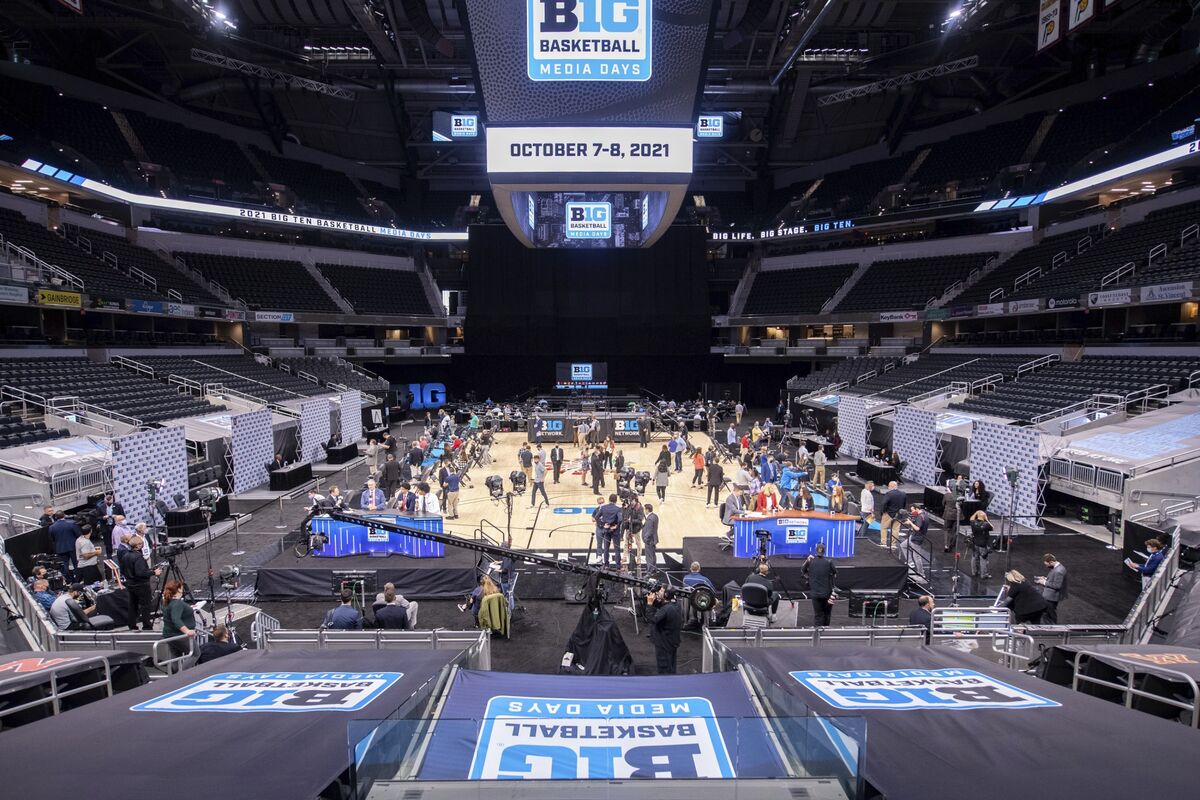 Big Ten Welcomes Changes as New Basketball Era Begins - Bloomberg