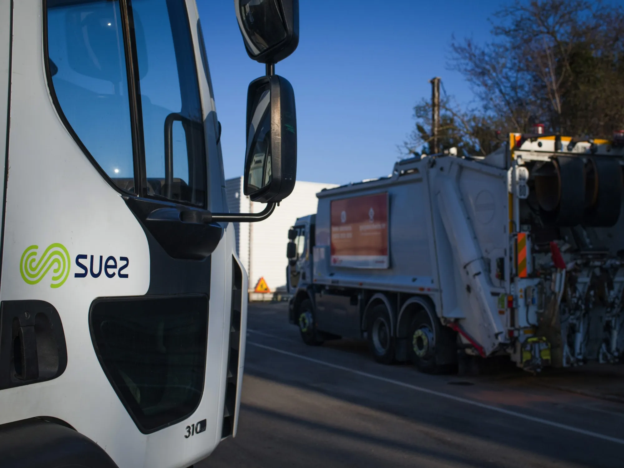 Veolia Debates Whether Suez Still Worth Hostile Takeover Offer Price ...