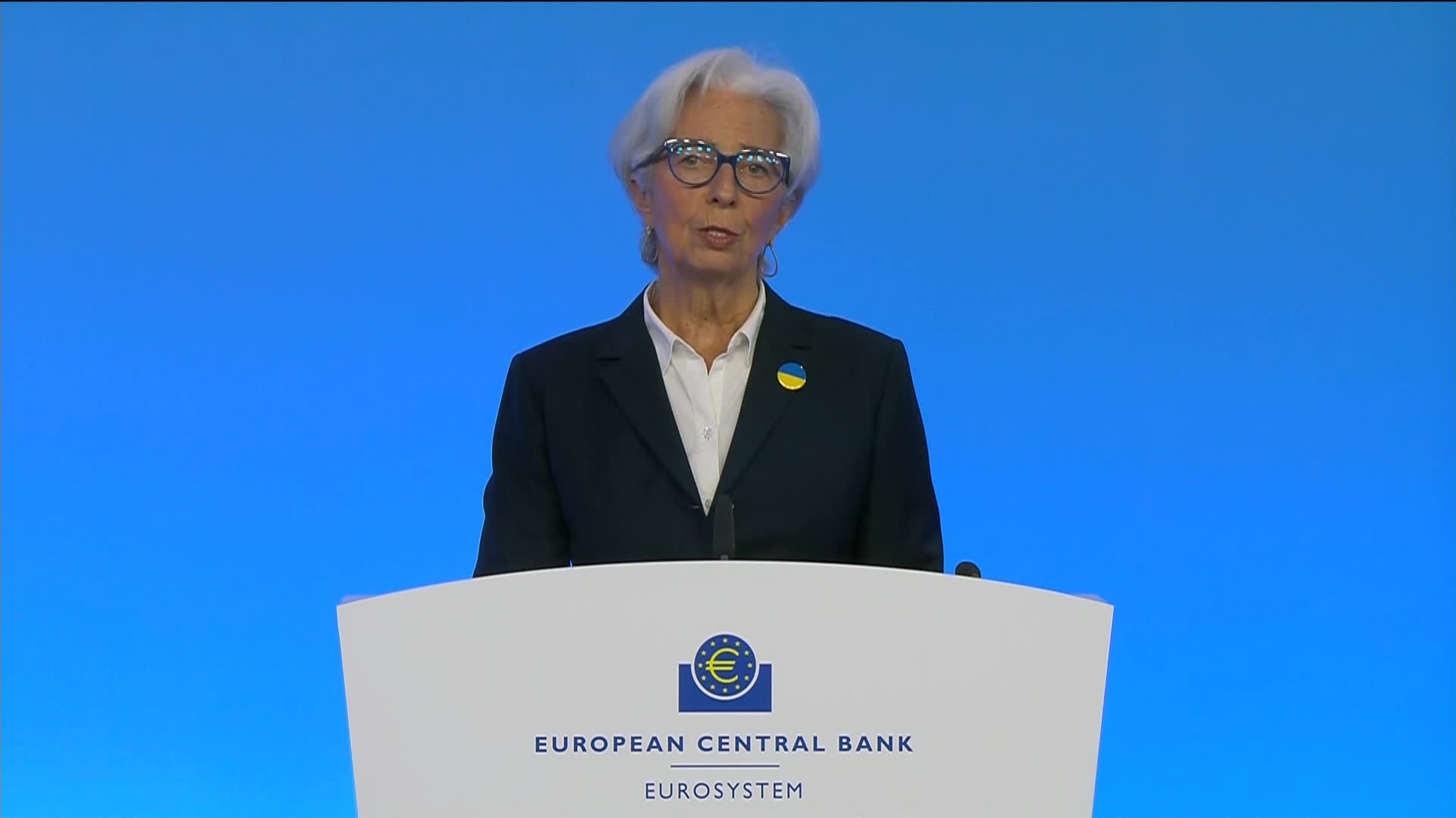 Watch Lagarde Says Inflation Likely to Stabilize at 2% - Bloomberg