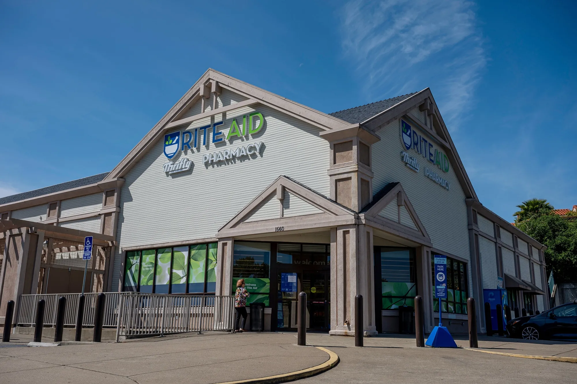 Rite Aid to File Second Bankruptcy, Announces Job Cuts - Bloomberg