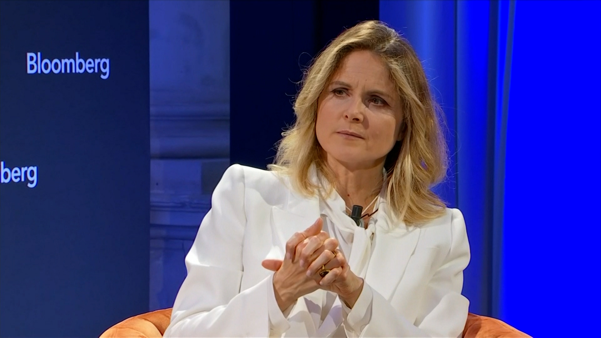 Watch Revolut to Launch AI Financial Assistant: UK CEO - Bloomberg