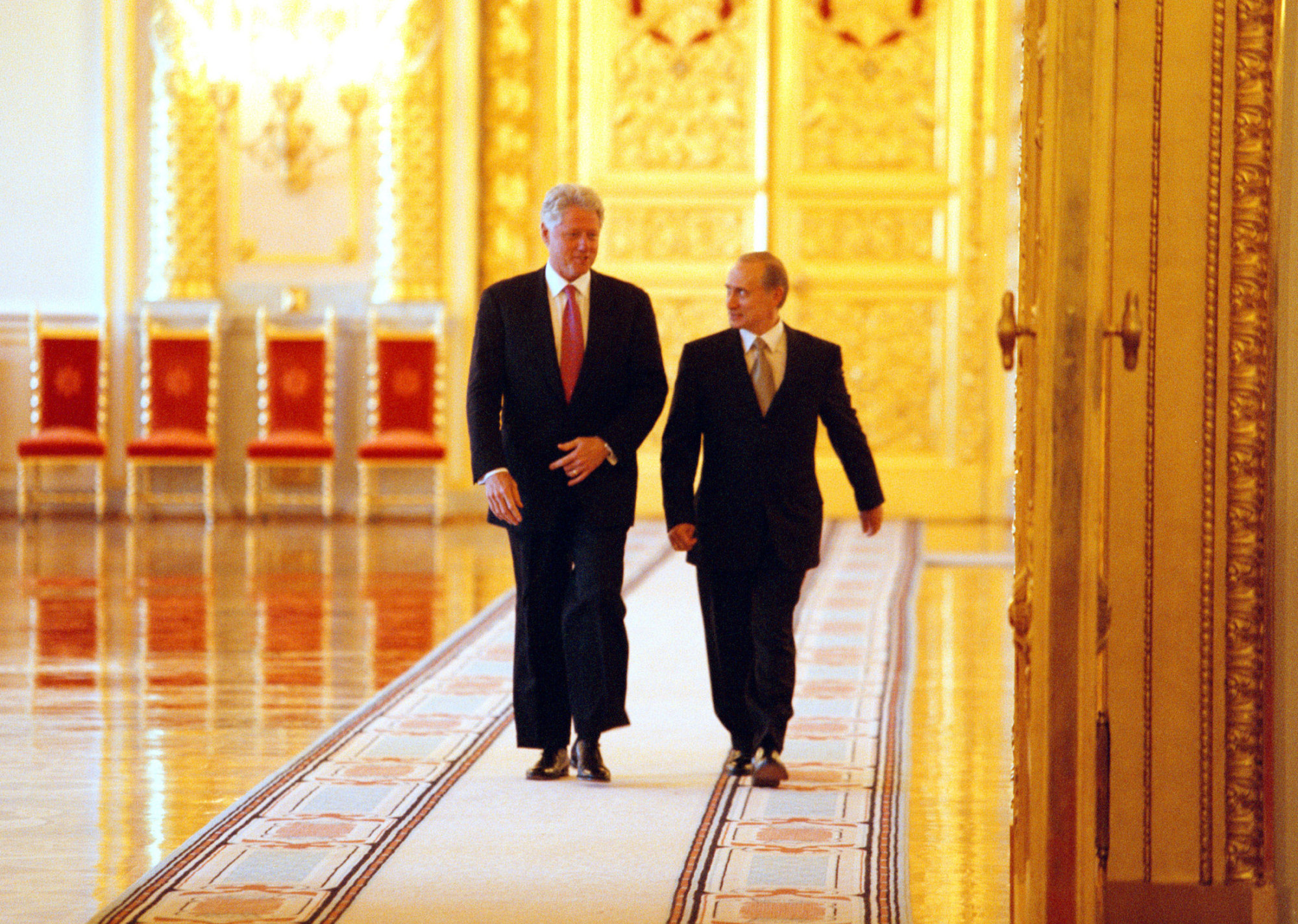 As Trump Meets Putin, Here's How Obama, Bush and Clinton Fared - Bloomberg