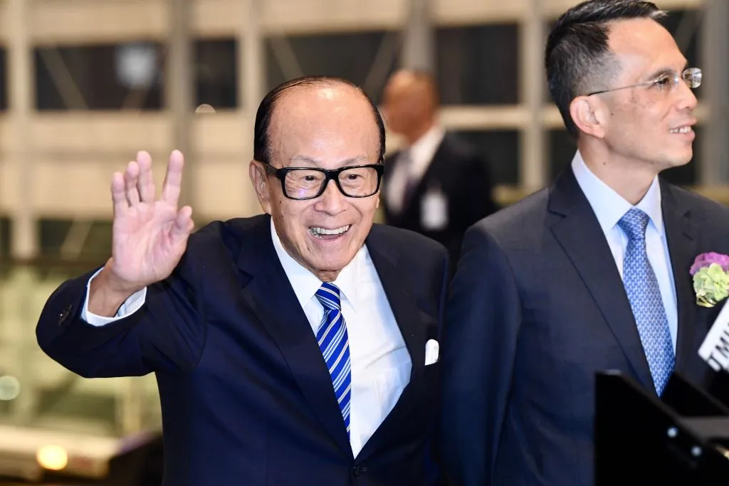 Xi de China vs. Li Ka-shing daña esfuerzo proempresarial - Bloomberg