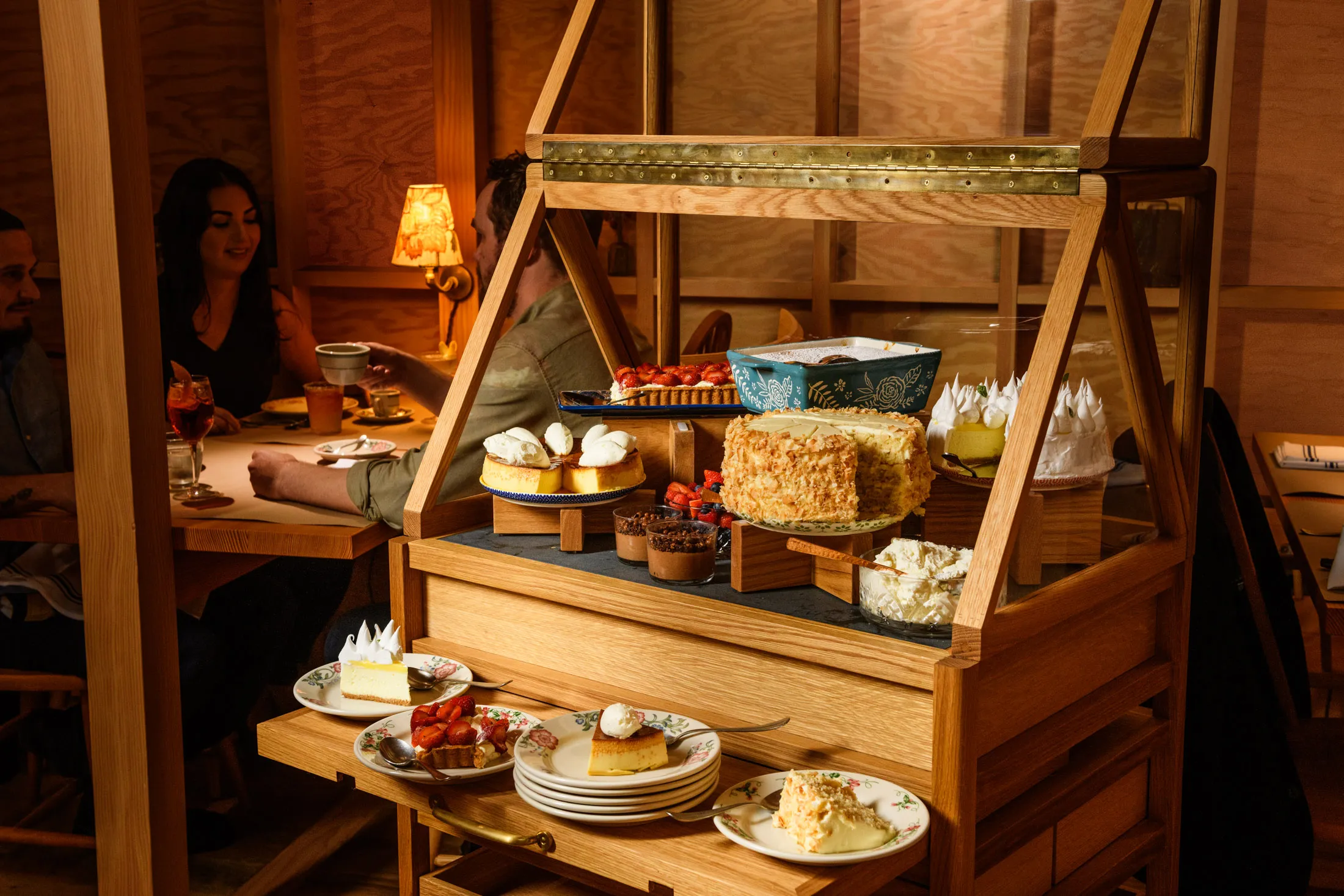 Classic Tableside Carts Are Taking Over New York City Restaurants ...