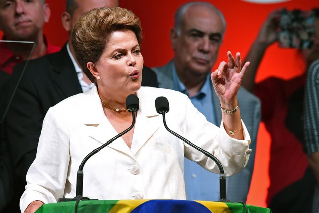 Brazil's Rousseff Must Move Economy Forward - Bloomberg