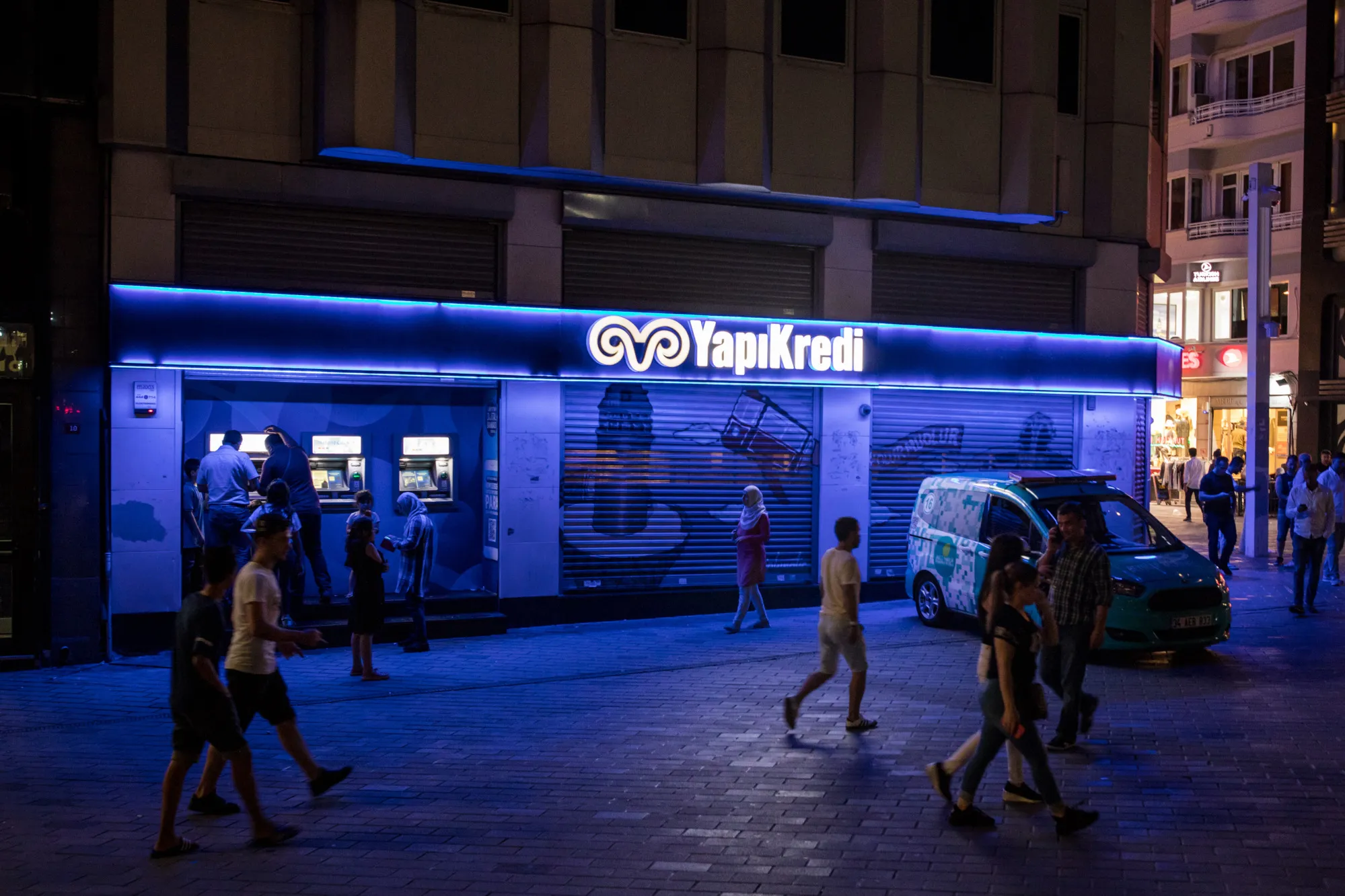 Turkey’s Koc Says Talks for Yapi Kredi Sale at Preliminary Stage ...