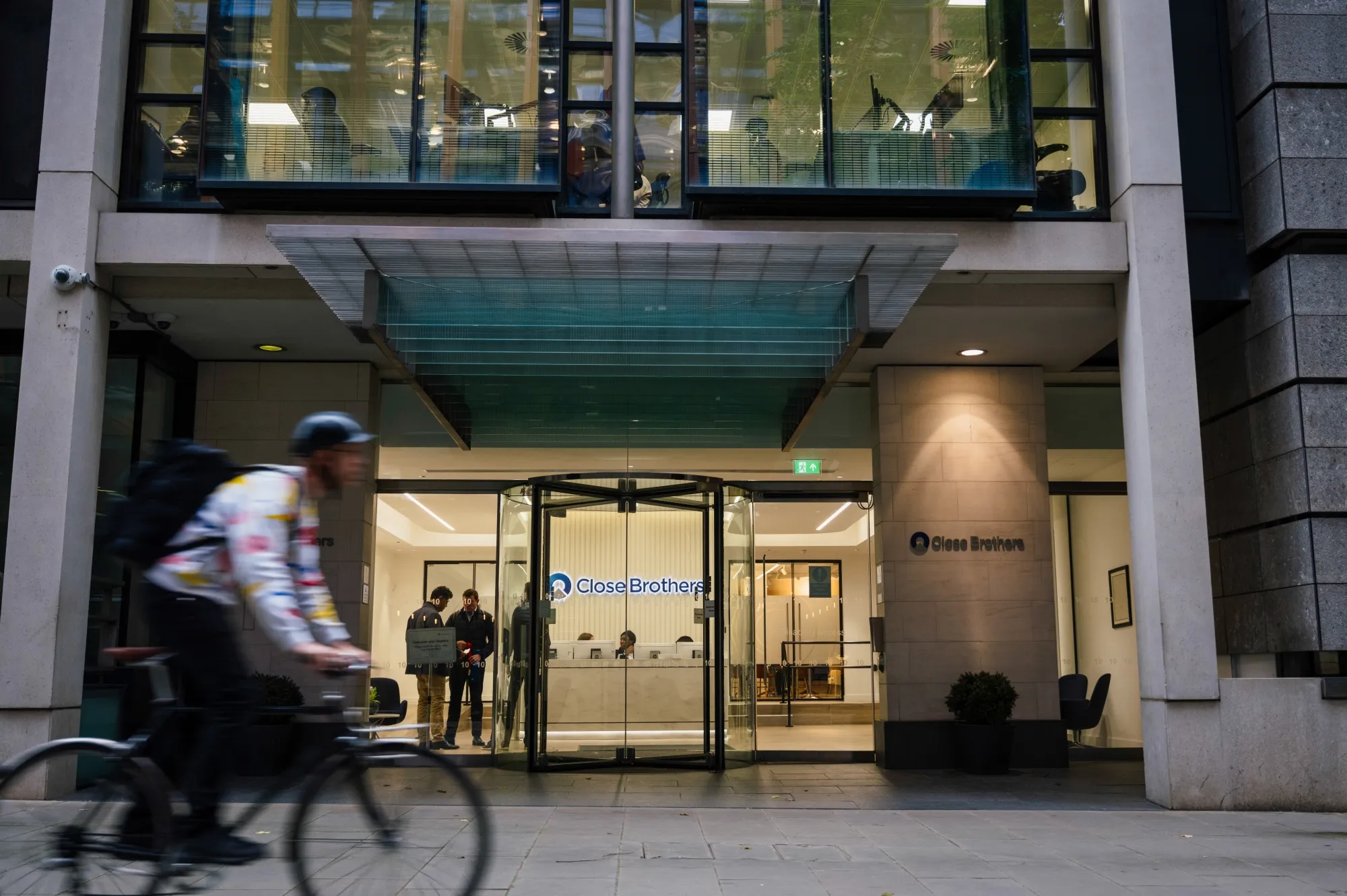 UK Banks Soar as Reeves Looks to Intervene in Motor Finance Saga ...