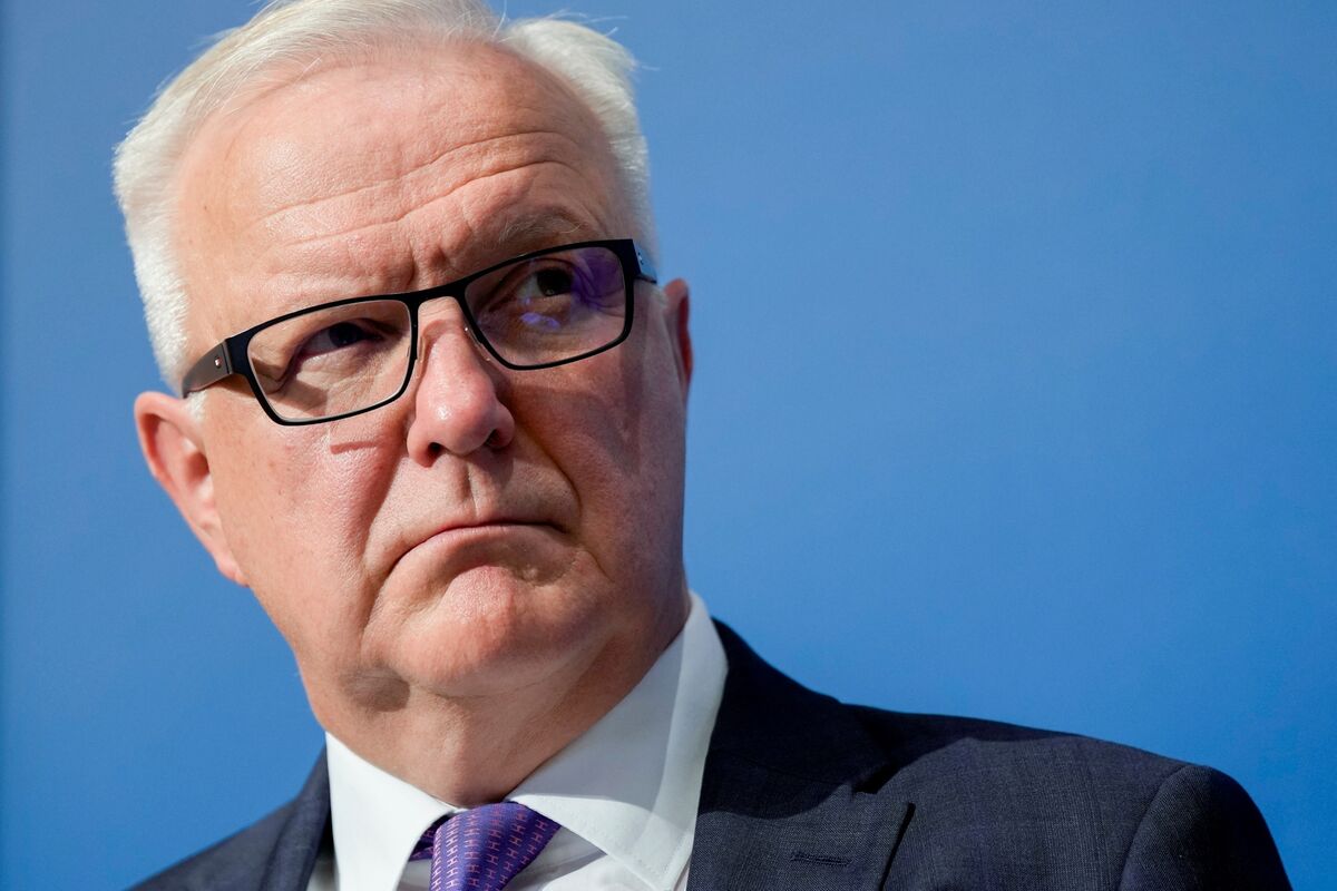 ECB’s Rehn Sees Downside Risks to March Inflation Forecasts - Bloomberg