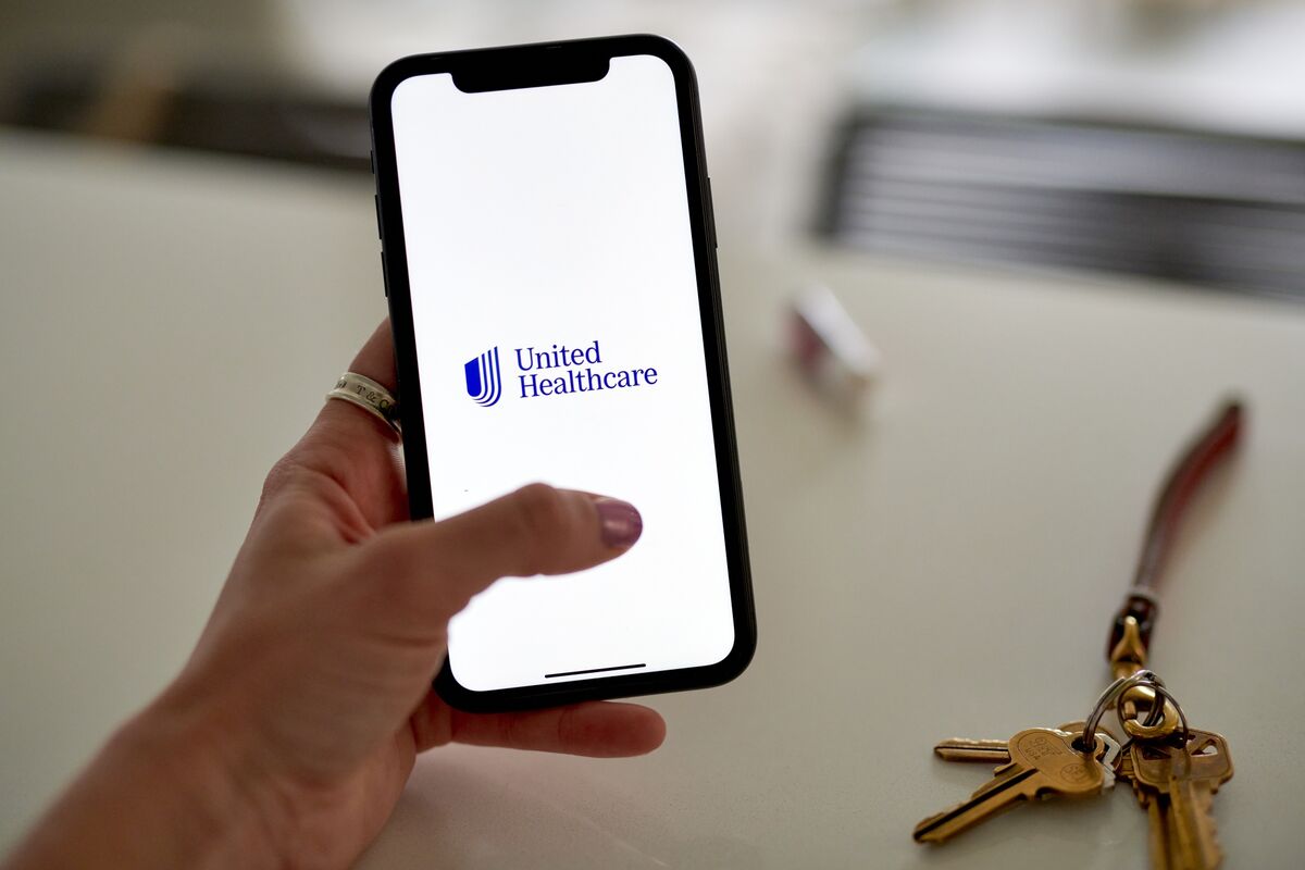 UnitedHealth Group (UNH) Tries to Repair Image After CEO Shooting ...