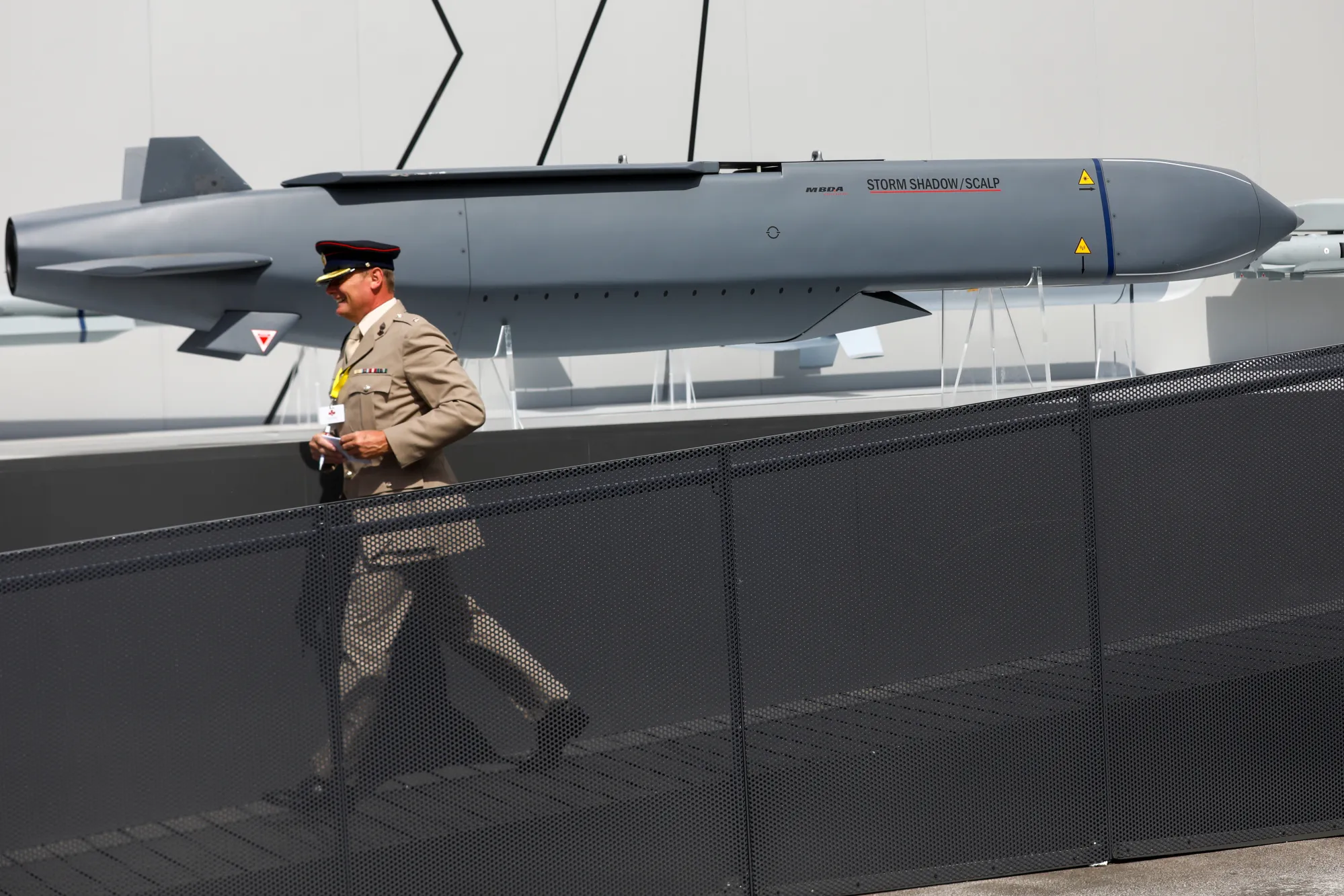 UK Sends Long-Range Storm Shadow Cruise Missiles to Ukraine - Bloomberg
