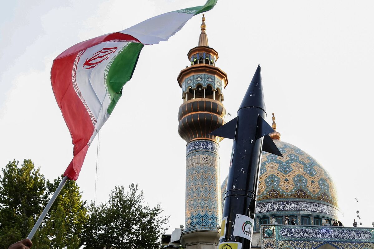 US Imposes Fresh Sanctions on Iran Over Israel Drone Barrage - Bloomberg US Imposes Fresh Sanctions on Iran Over Israel Drone Barrage - Bloomberg