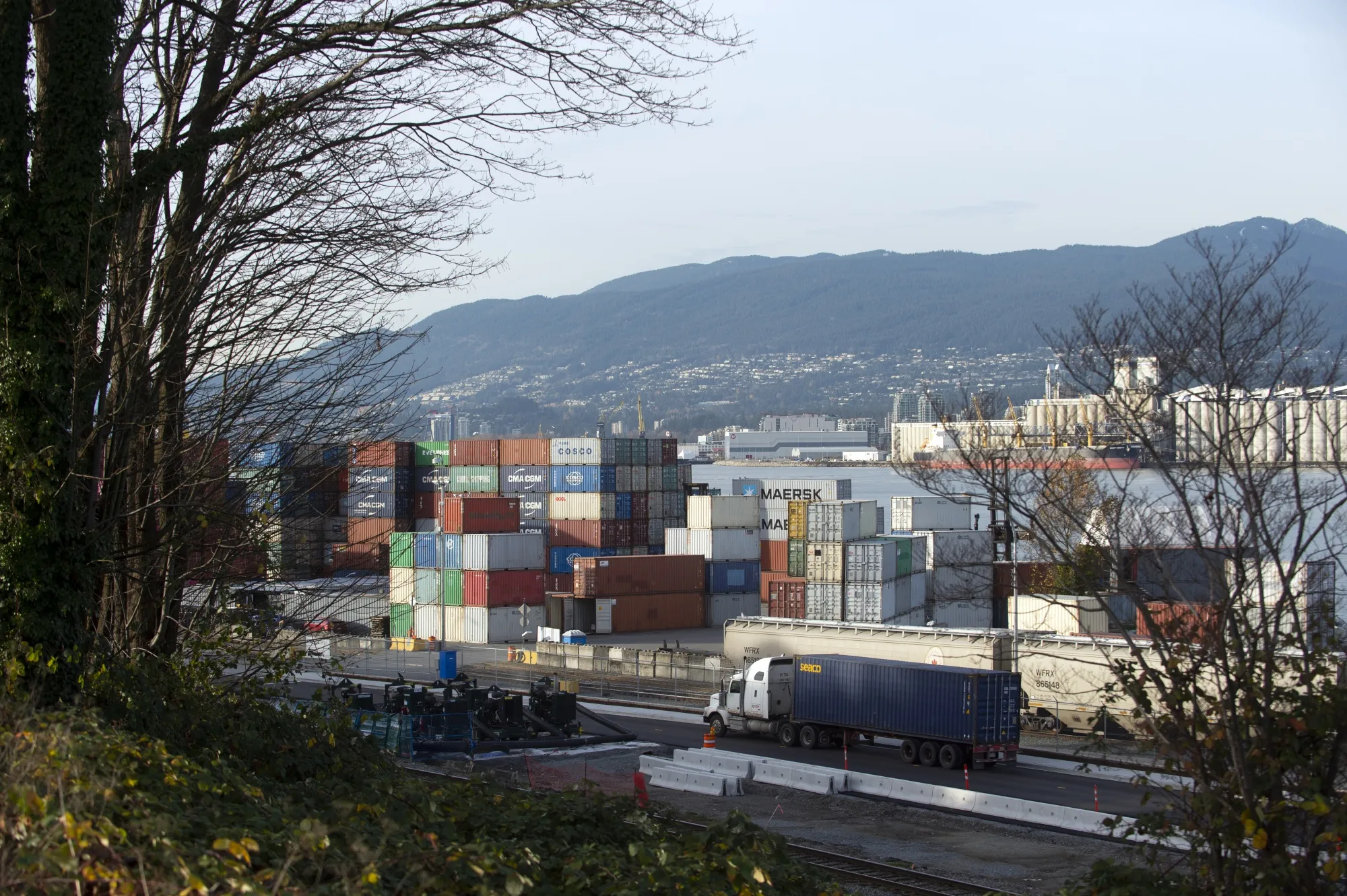 Canada Trade Surplus Widens to Most Since 2008 on Import Decline ...