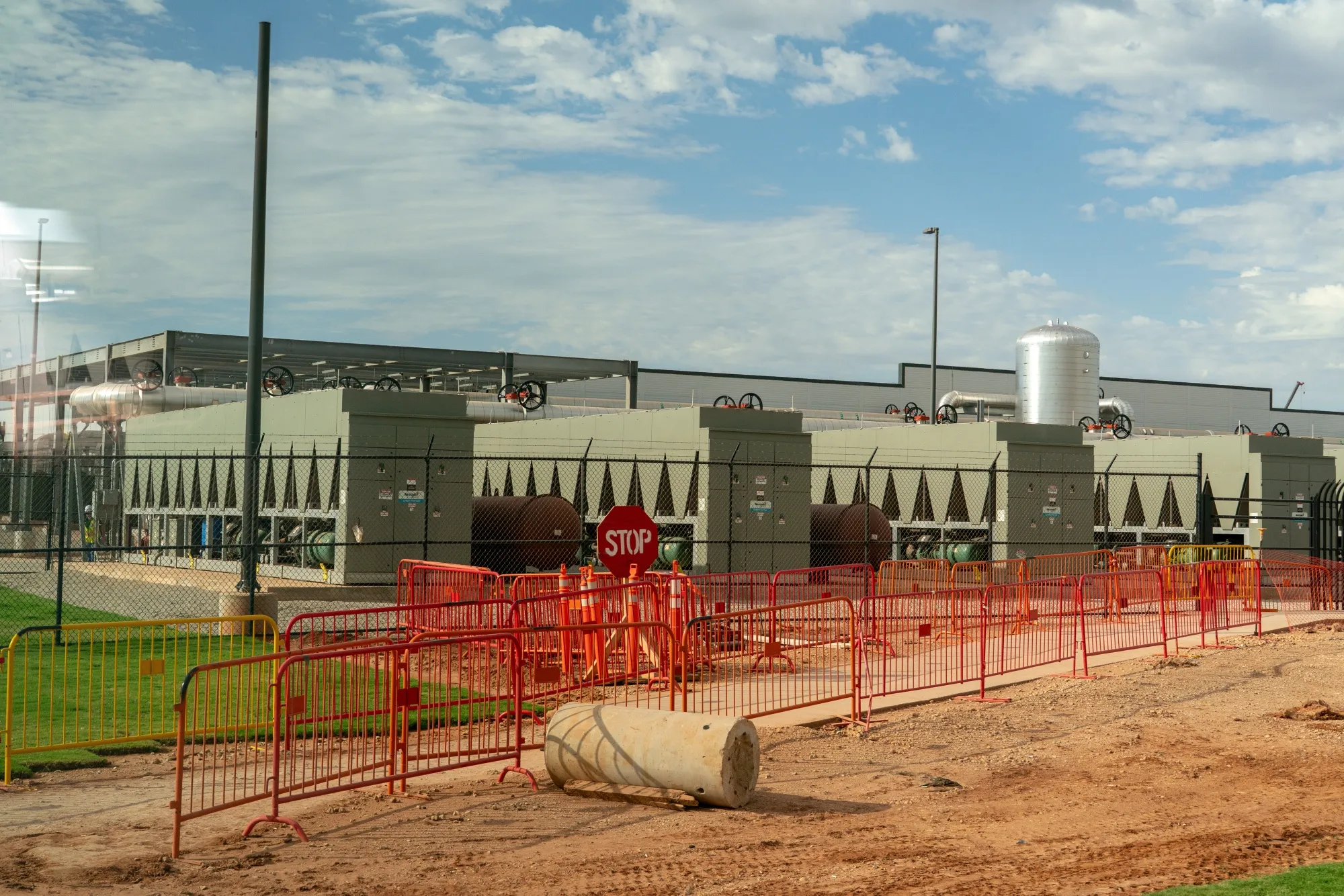 OpenAI, Oracle Expand Stargate With 5 New Data Center Sites in US ...