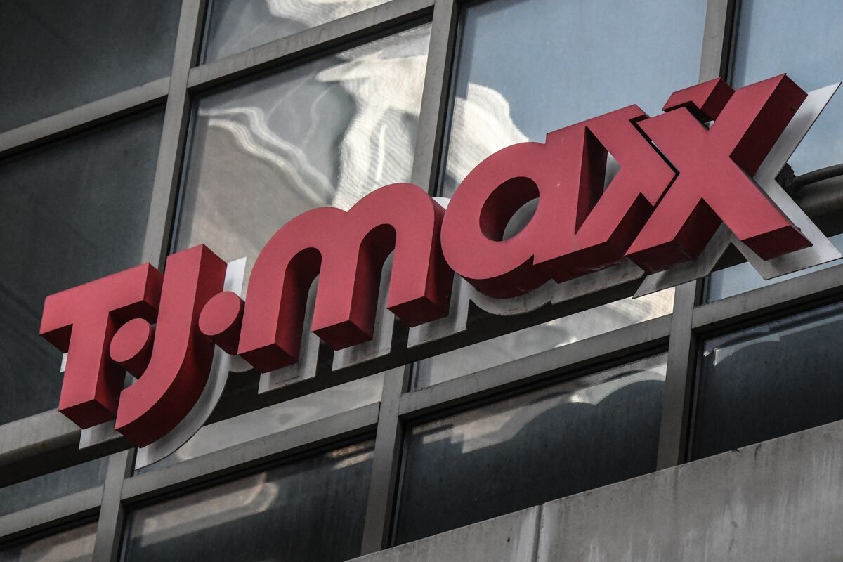 TJ Maxx Owner TJX Pares Decline On Rosy Outlook For Sales Margin TJ Maxx Owner TJX Pares Decline On Rosy Outlook For Sales Margin