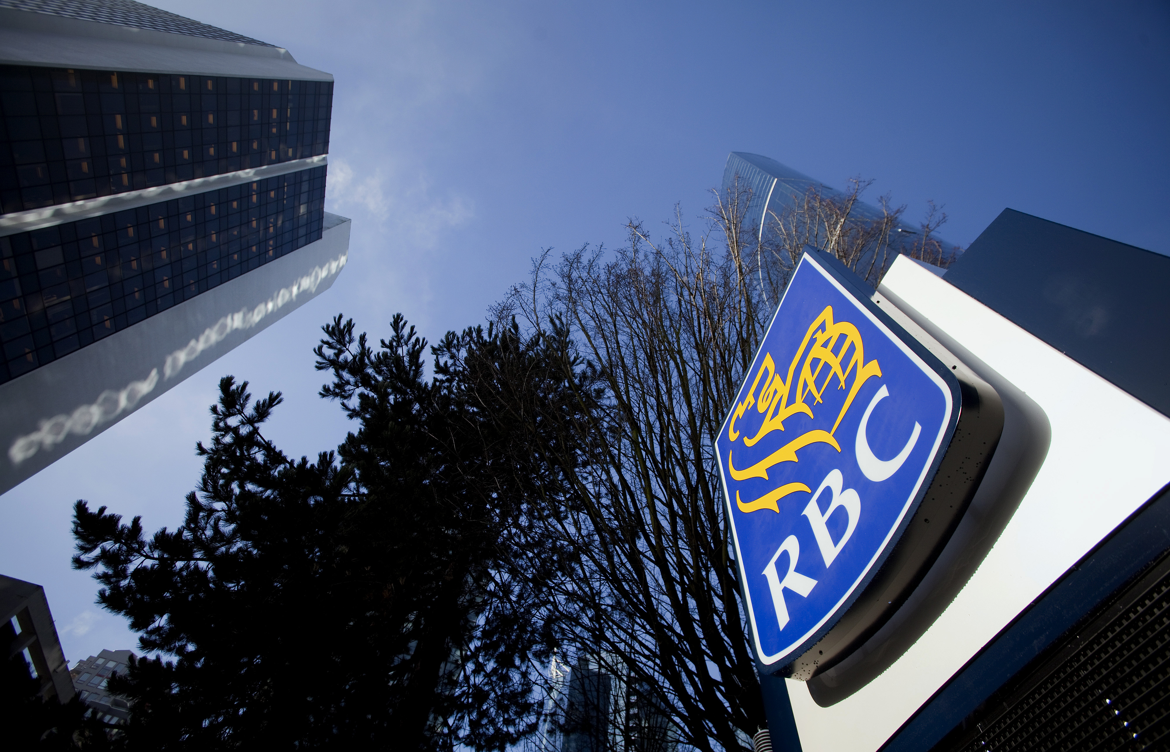 RBC Joins Goldman in Suing Clients After Singapore Crash - Bloomberg