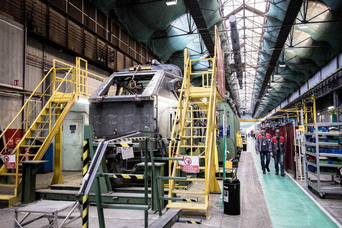 French Companies See Fastest Growth in Six Months as Orders Rise ...