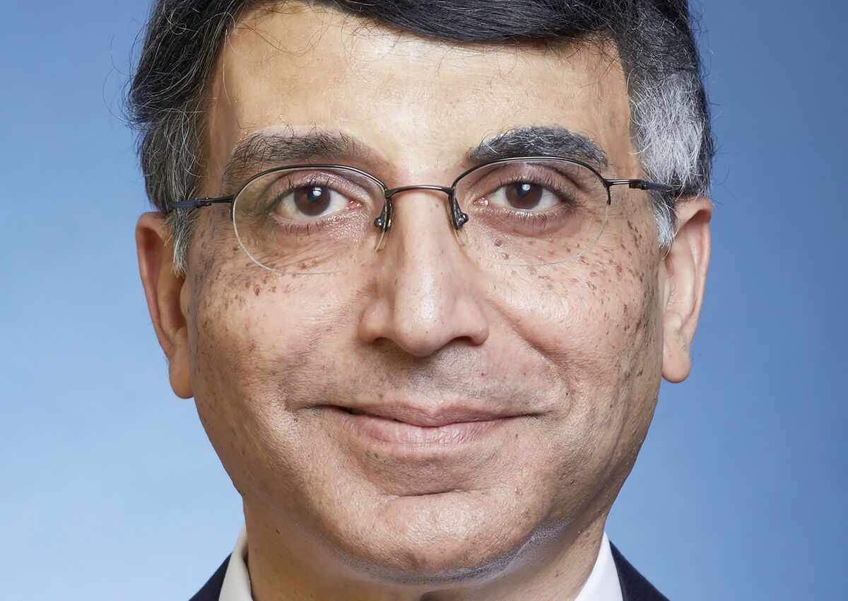 Deutsche Bank Promotes Ram Nayak to Co-Head of Investment Bank - Bloomberg