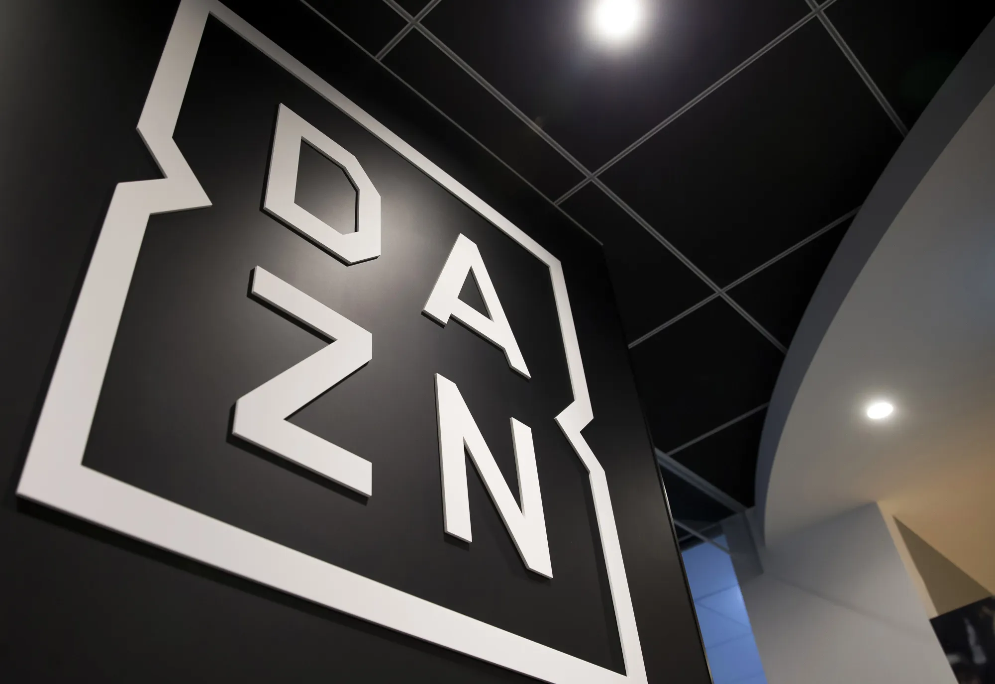 DAZN Is Said to Tell Leagues It Won’t Pay for Games on Hold - Bloomberg
