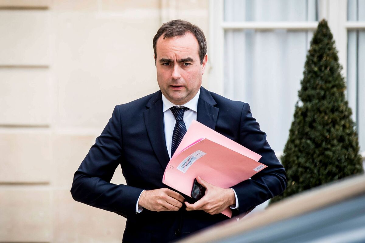 France Prime Minister: Sebastien Lecornu Tapped by Macron - Bloomberg