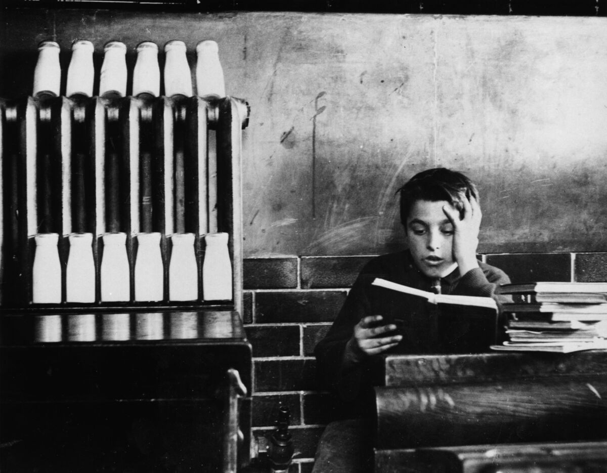 10 Books for the Long Nights of Winter - Bloomberg