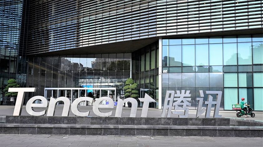 Tencent Unveils First Sales Fall, Job Cuts as Economy Sinks - Bloomberg