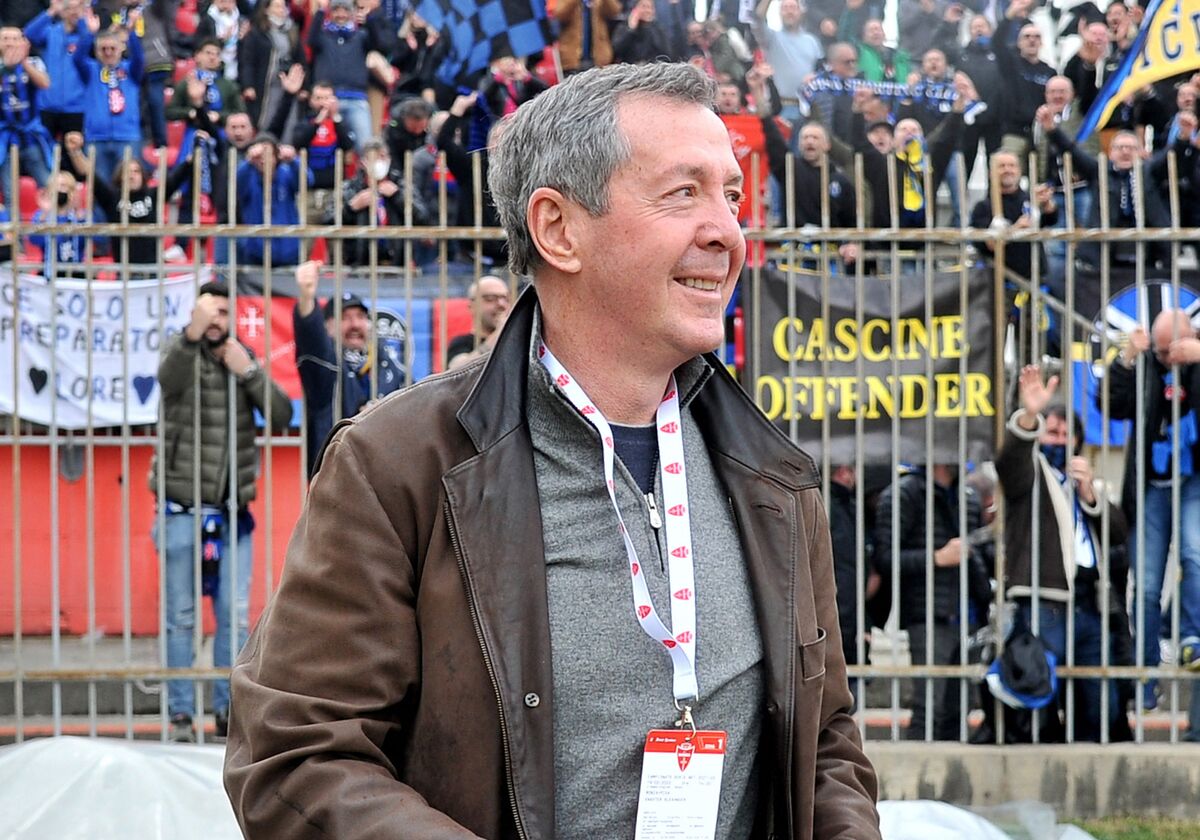 Who Is Alex Knaster: Russian Oligarchs' Banker Breaks Free After Making ...