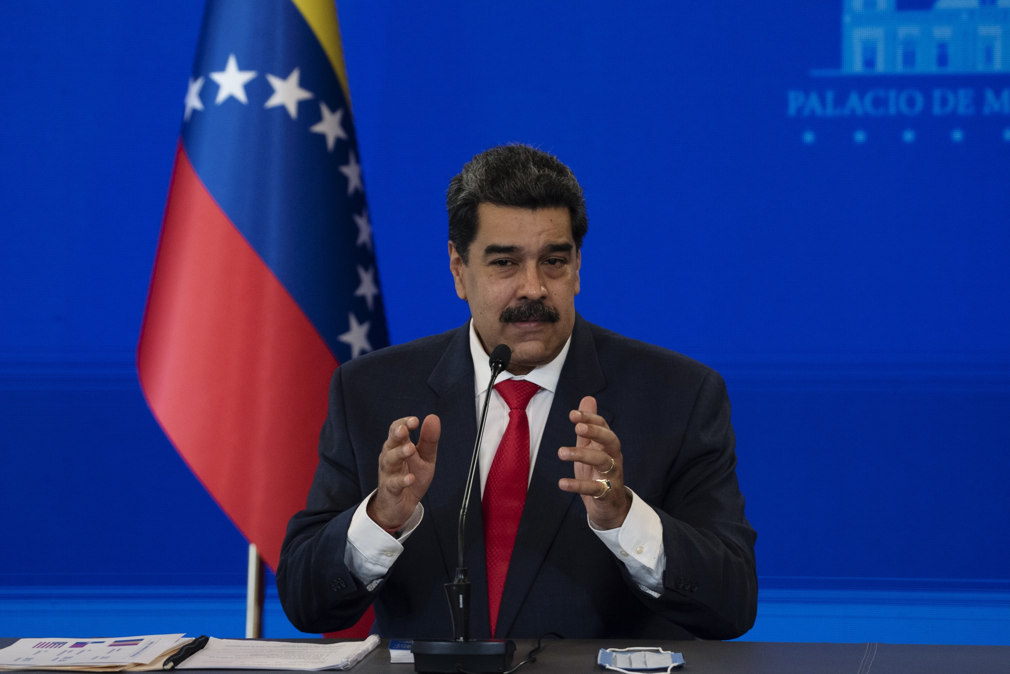 Maduro Cranks Up Pressure on Venezuelan Human Rights Groups - Bloomberg