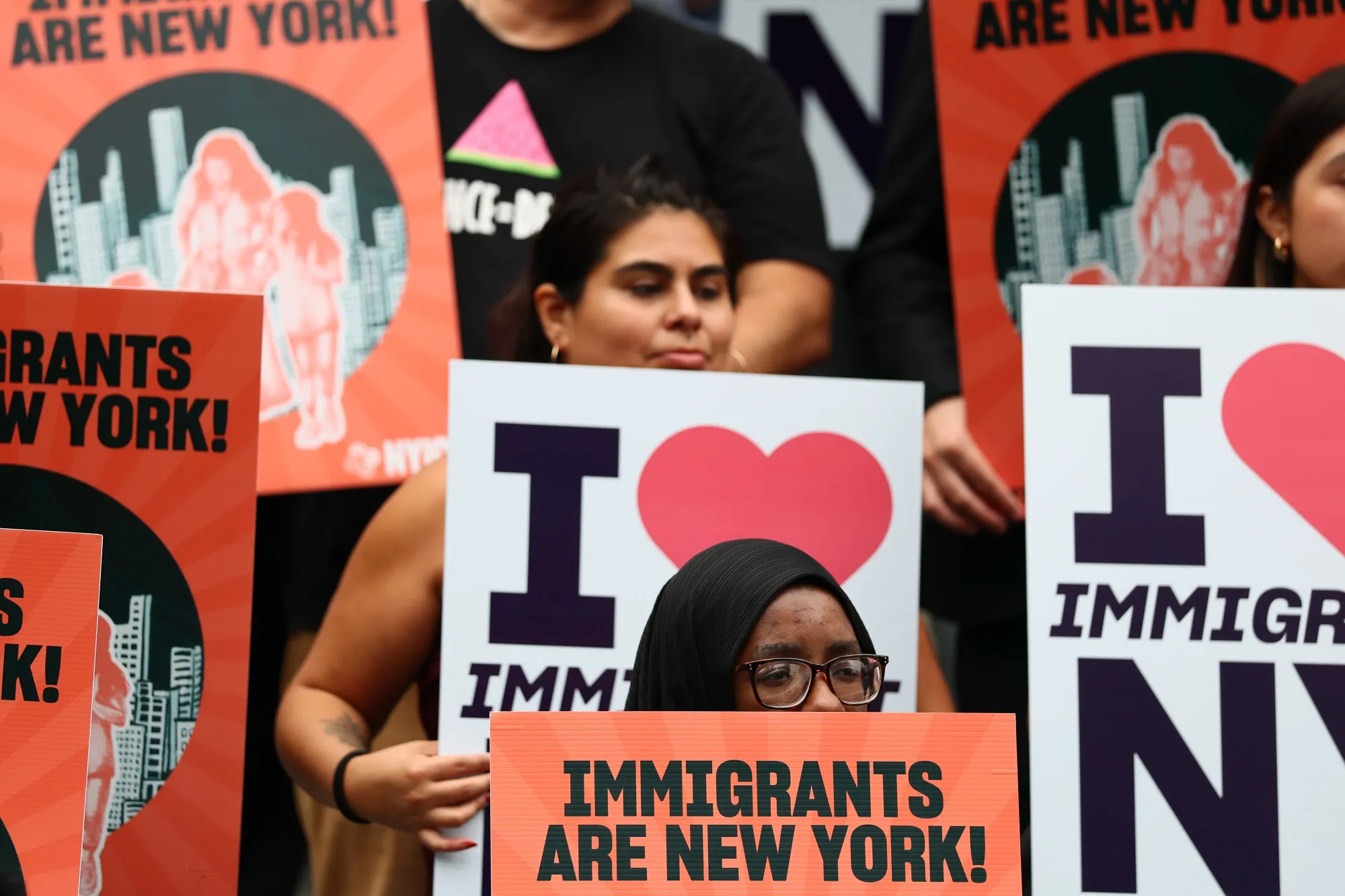 New York and Other American Cities Need Immigrants - Bloomberg