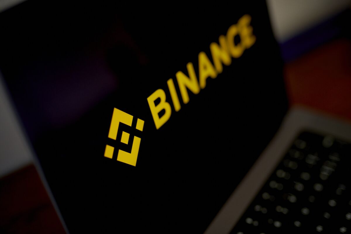 Binance Hiring 1,000 as Crypto Compliance Spending Tops $200 Million - Bloomberg
