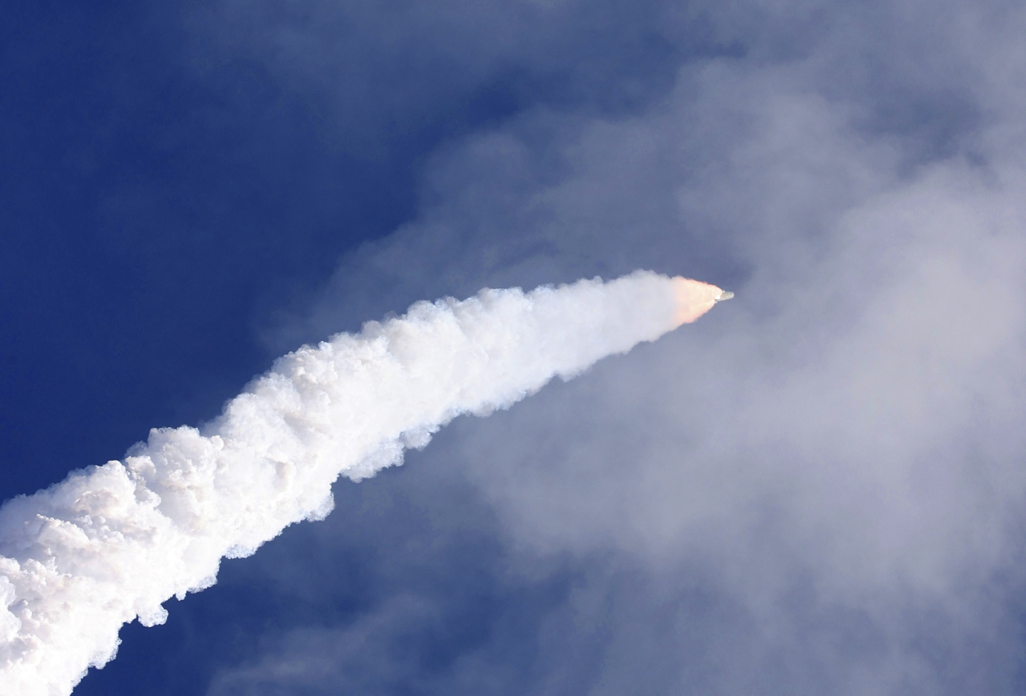 Mitsubishi Single-Use H3 Competes Against SpaceX Reusable Rocket ...